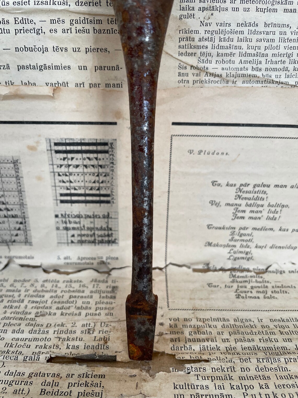 Vintage Massive Rusty Screwdriver. - Etsy