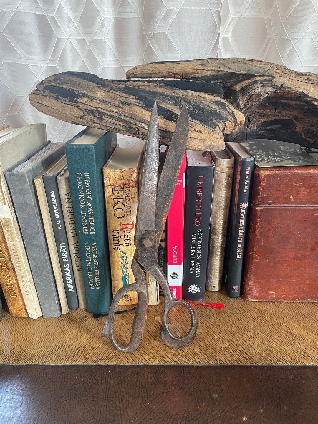 Vinage Large Rusty Tailor's Scissors. - Etsy