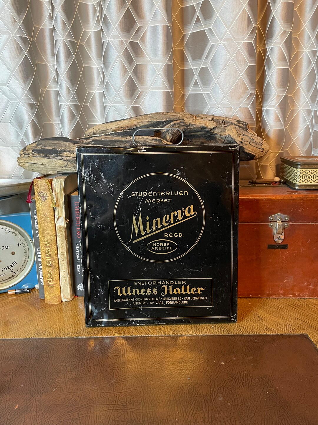 Norwegian Minerva Student Cap Metal Box. Decorative Metal Hat Box From ...