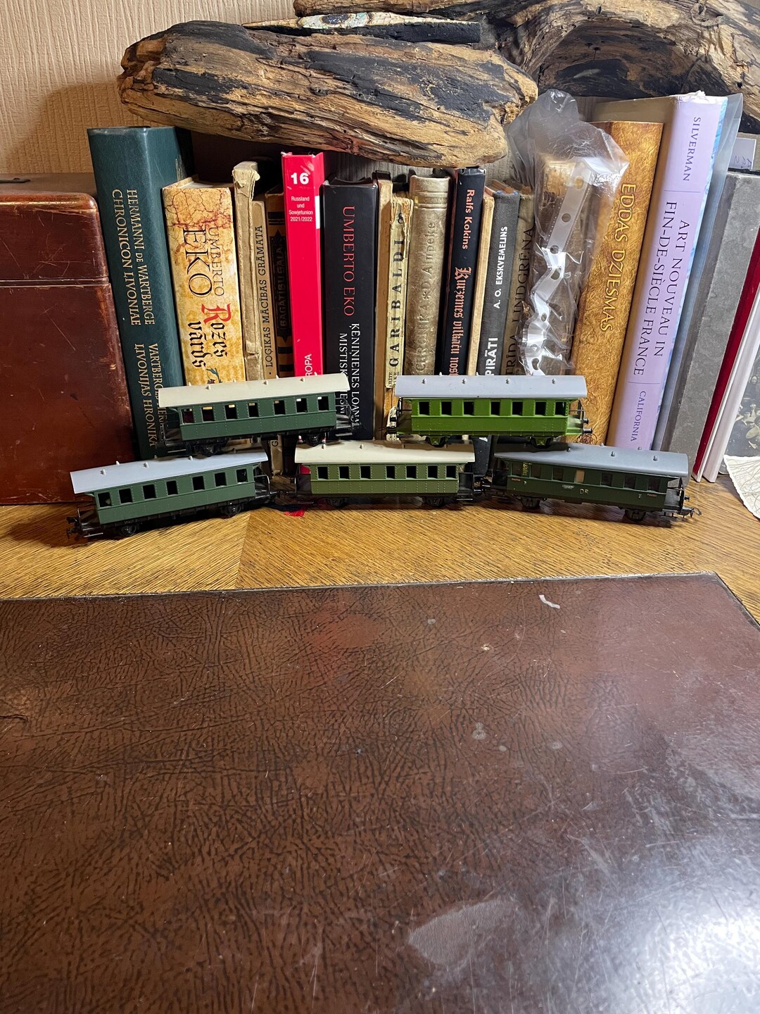 Vintage Piko Junior Model Train Car Set. Toy Train Cars. - Etsy