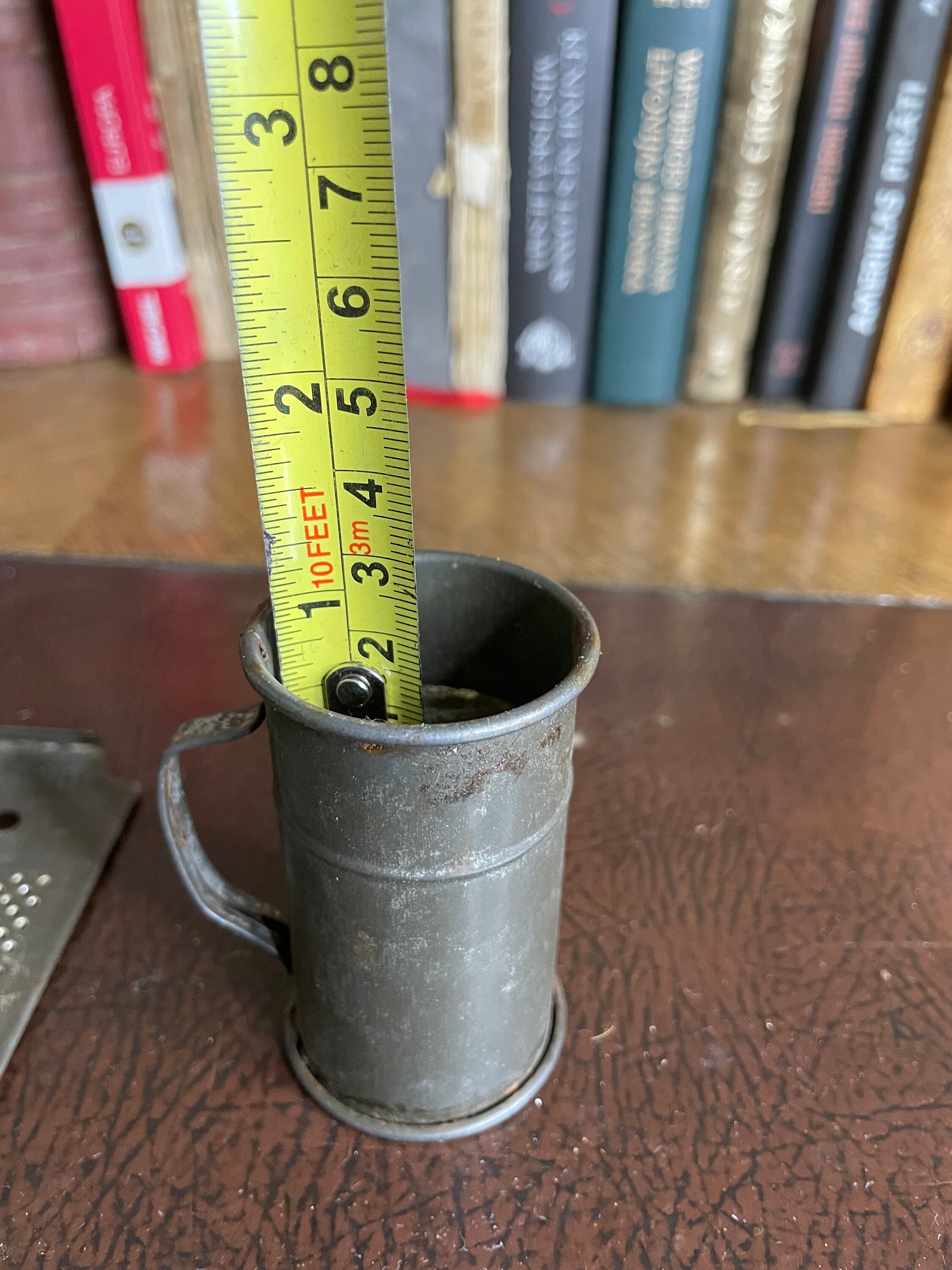 Vintage Kitchen Set. an Old Spice Grater and Measuring Cup. - Etsy