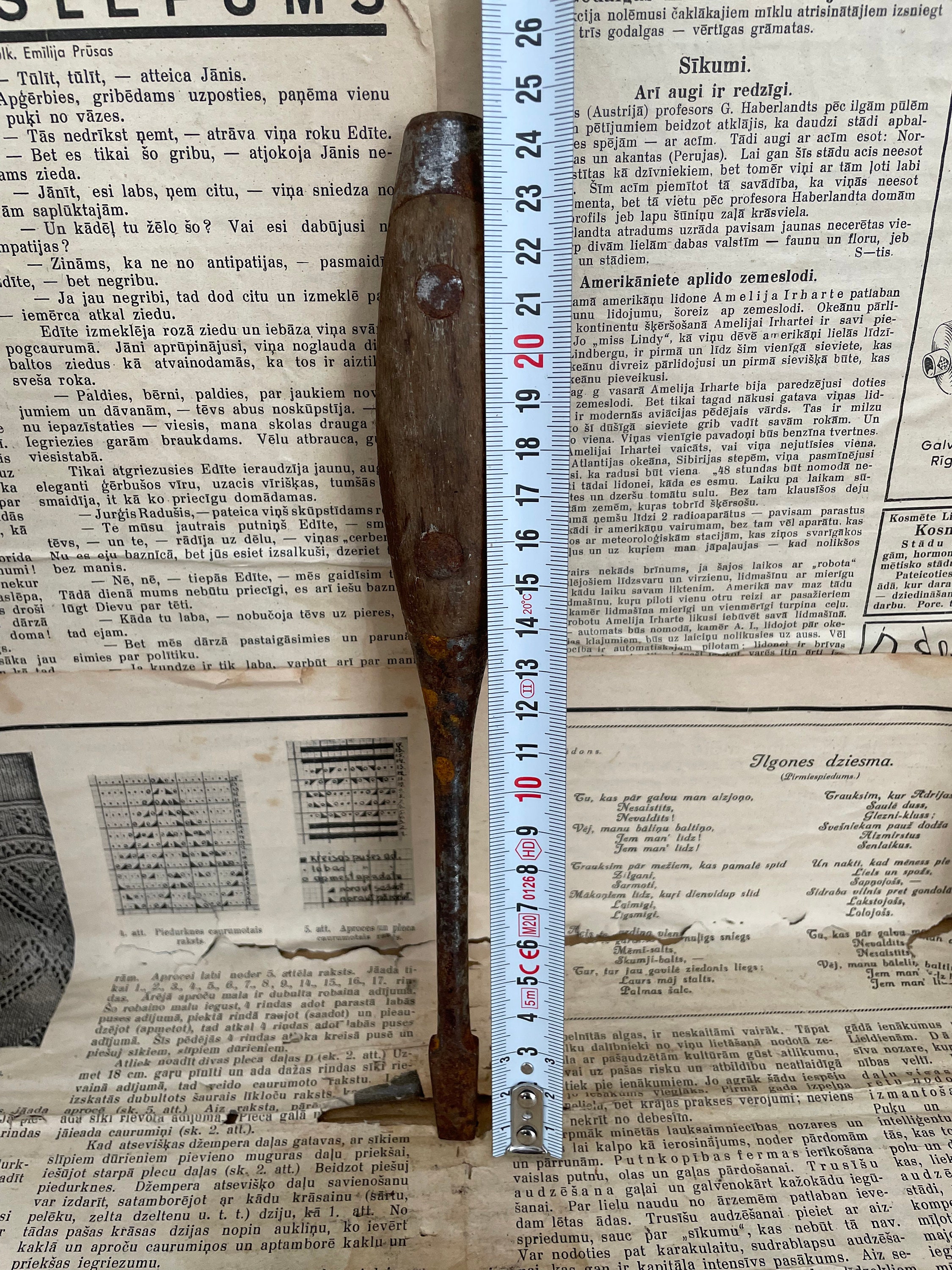 Vintage Massive Rusty Screwdriver. - Etsy