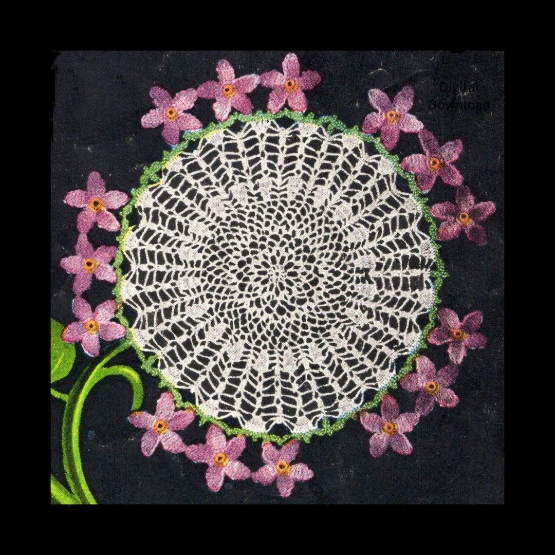 1950 Crocheted Violets Doily Pattern - Floral Motif Doily With 2 Center ...