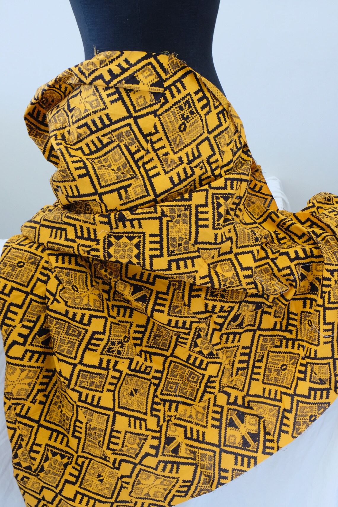 1950's Vintage Orange Black Aztec Cotton Fabric 1 Yard | Etsy