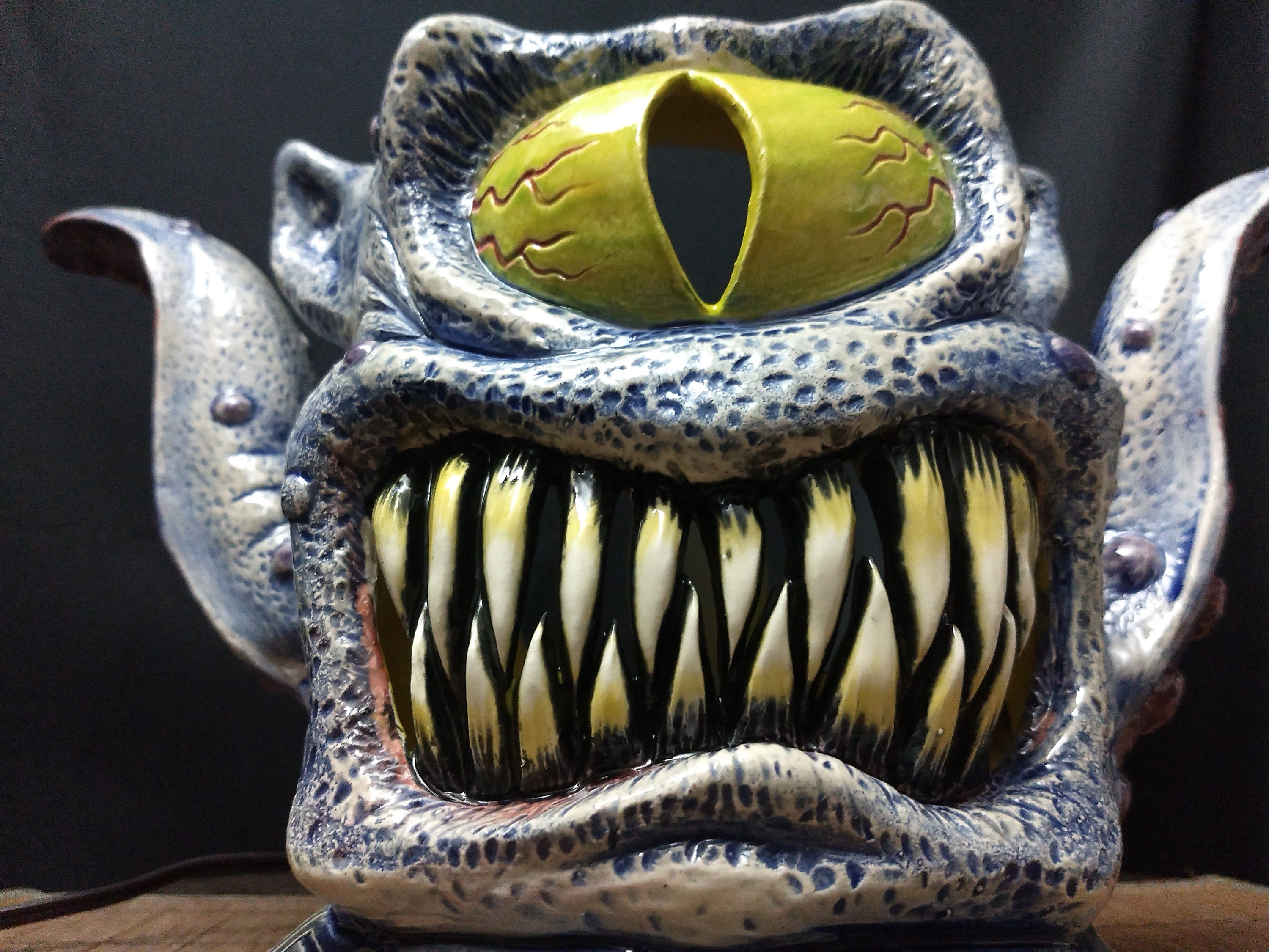 INVADER alien monster ceramic TV lamp KS-2 | Etsy