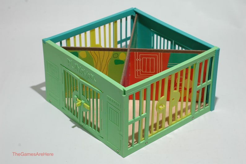 Playskool Lock up Zoo Playset - Milton Bradley 1971 Missing One Piece ...