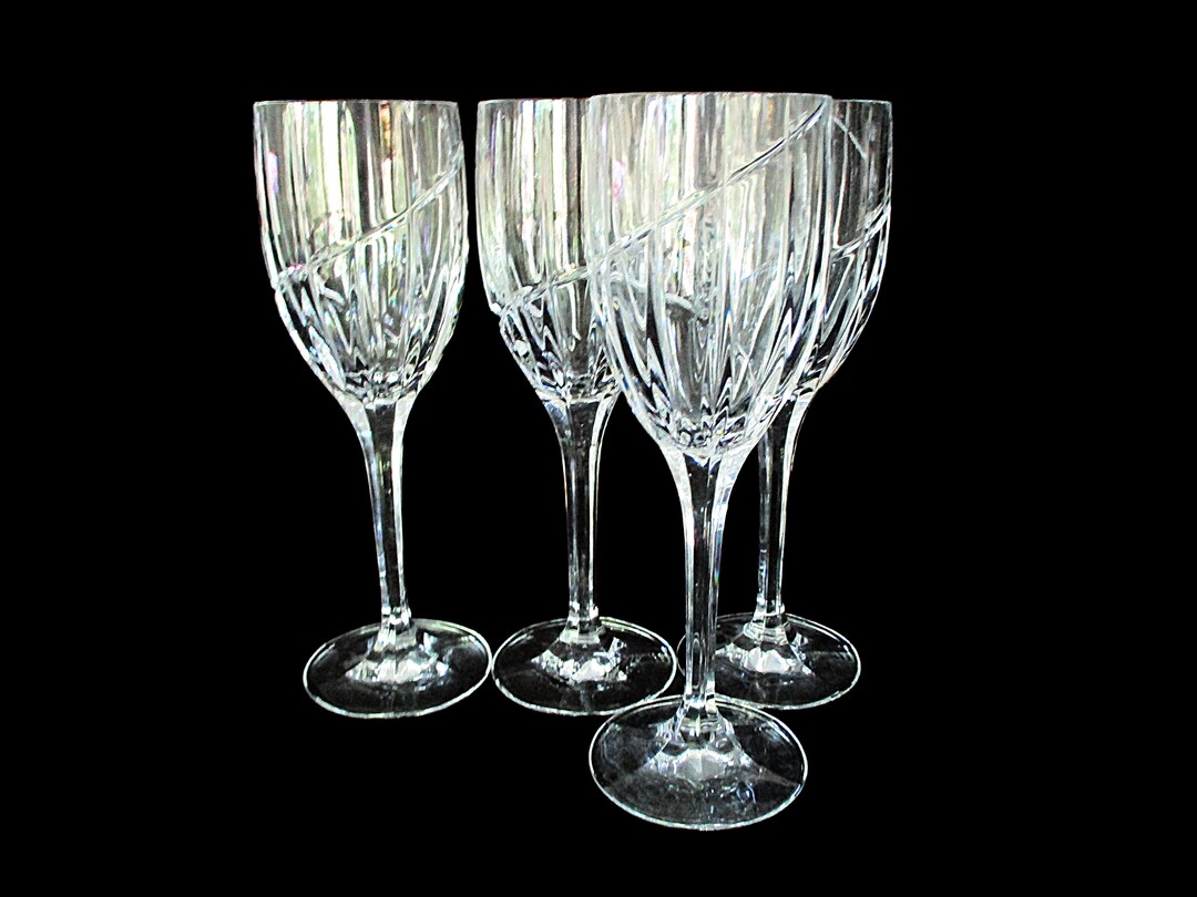 Mikasa Uptown Crystal Wine Glasses, Set of 4, Modern Barware - Etsy