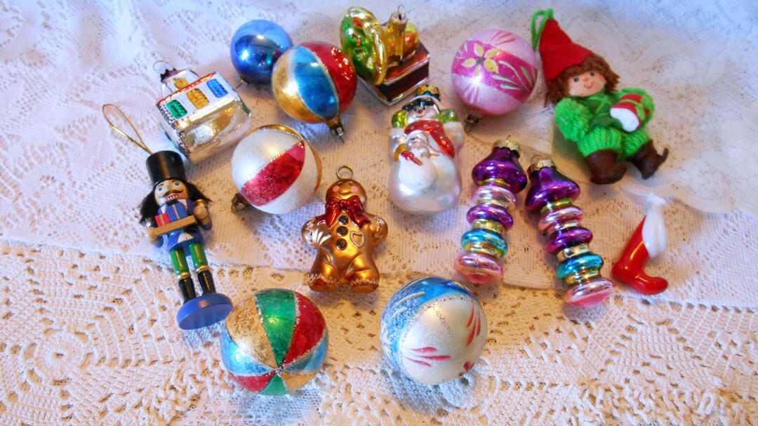 Fancy Tinsel Top Band Box of Vintage Christmas Ornaments, as Found - Etsy