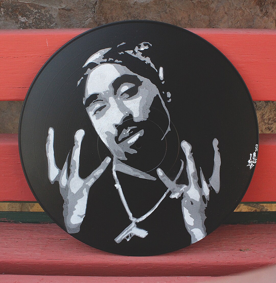 Tupac West Side Pose Art on Vinyl - Etsy