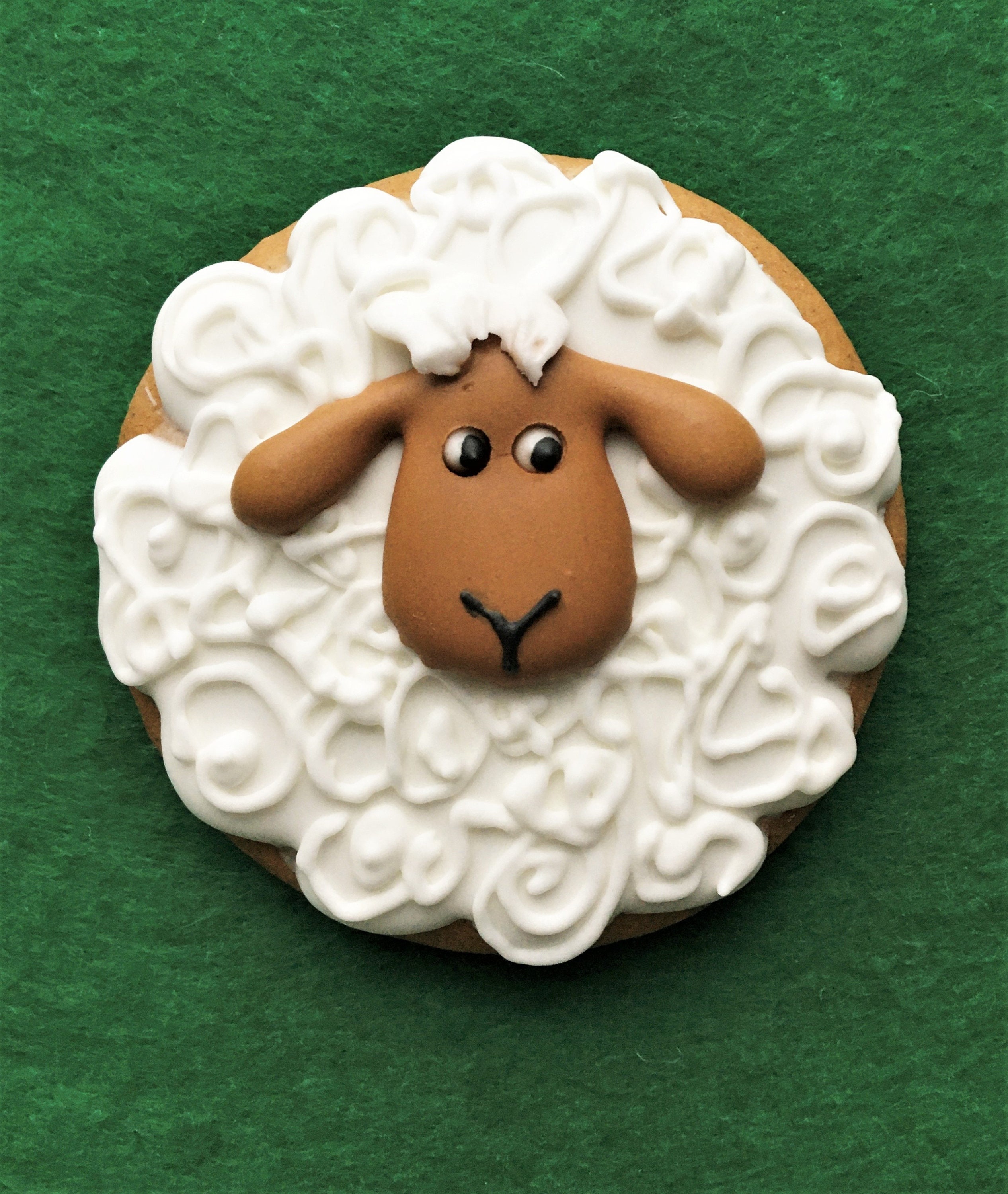 Sweet Lambs- Icing Decorated Gingerbread Cookies (6 Pieces) - Etsy