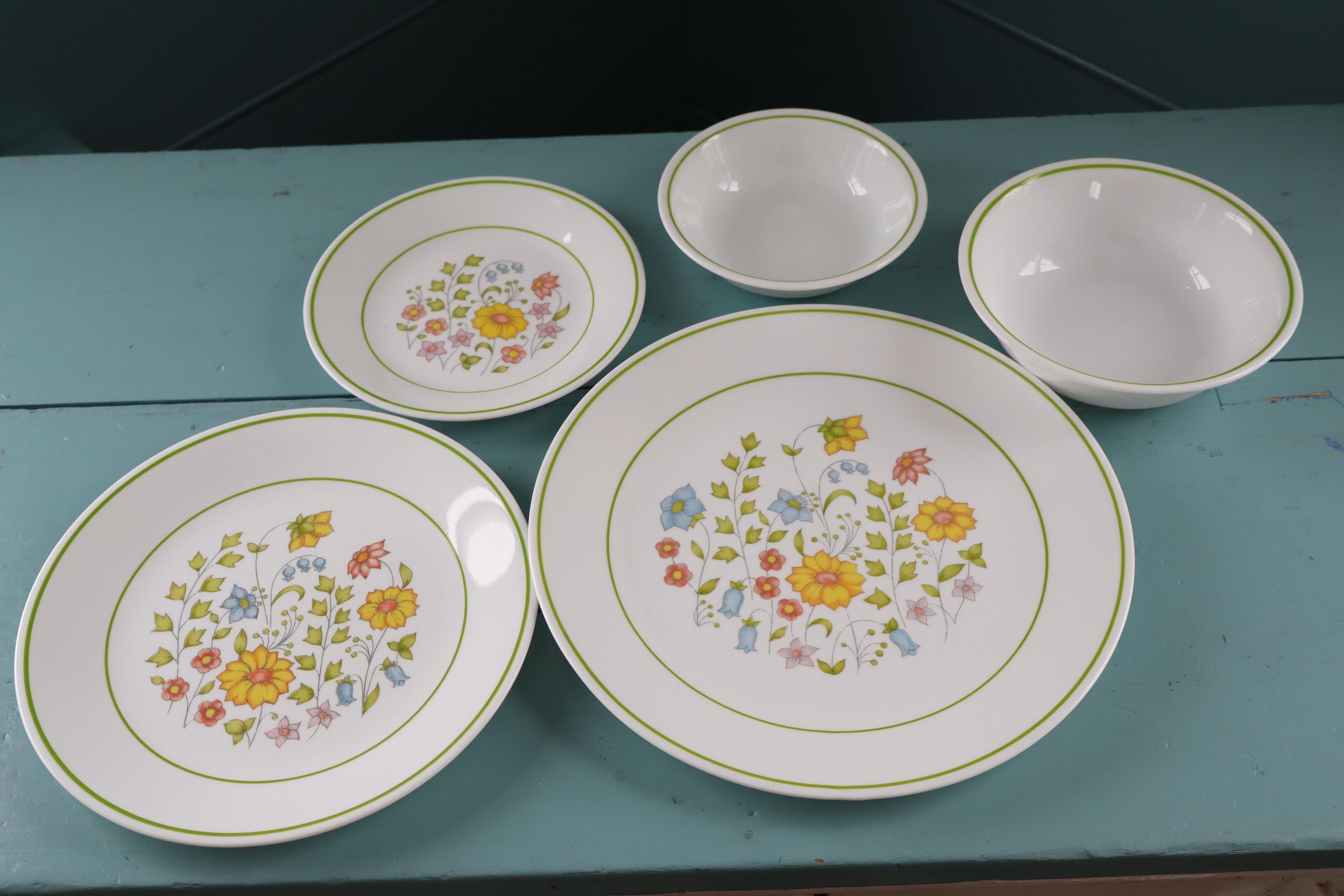86 Piece Corelle MEADOW Pattern Dinnerware Set: 16 Dinner Plates, 7 ...