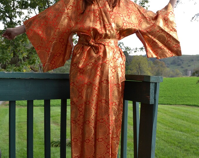 Vintage Japanese Kimono Robe Gold and Red - Etsy