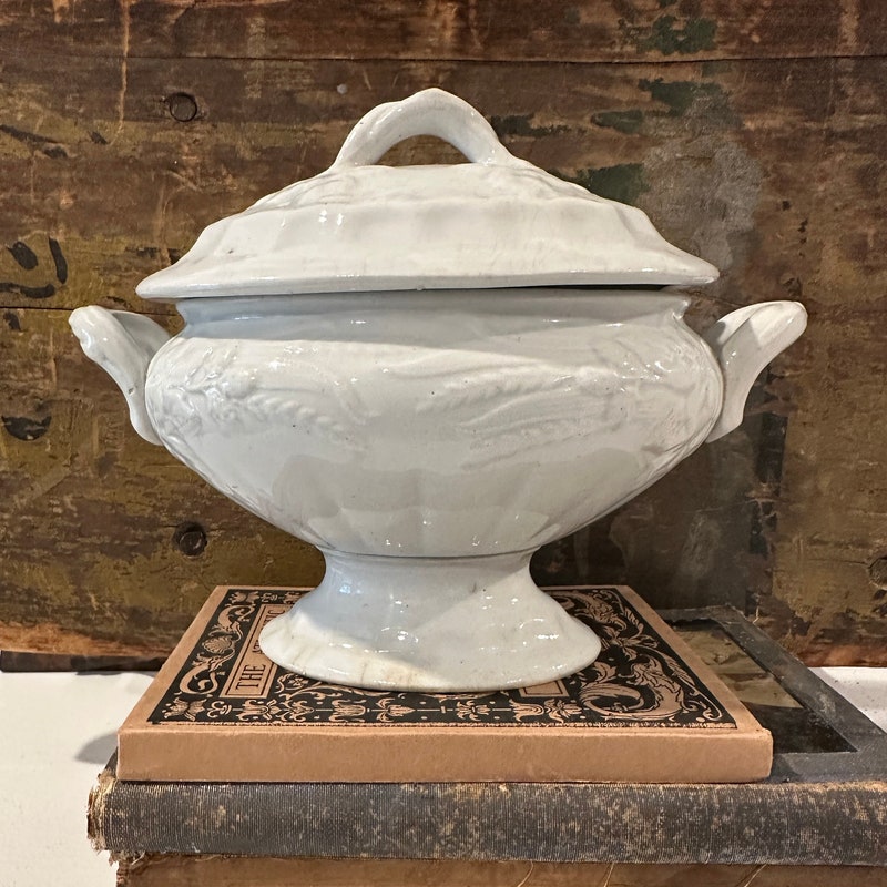 Antique Tureen - Etsy