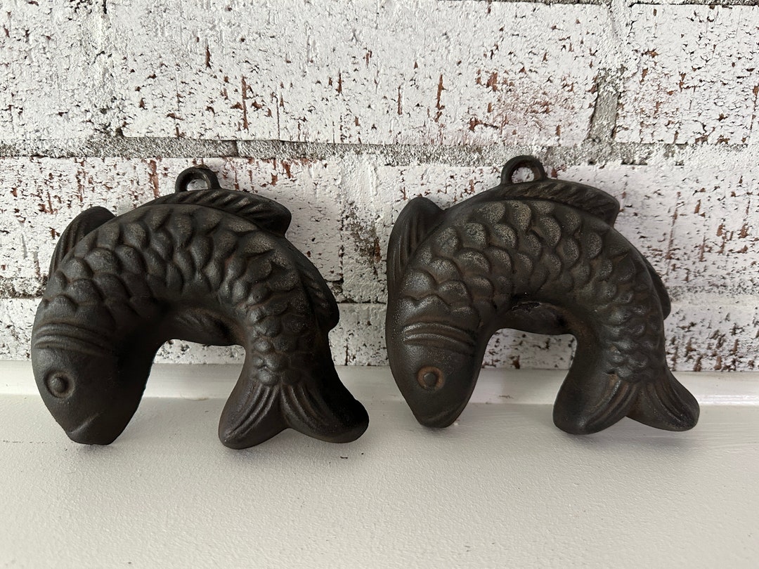 Vintage Cast Iron Fish Molds/moulds-set of 2 Miniature-ying & - Etsy