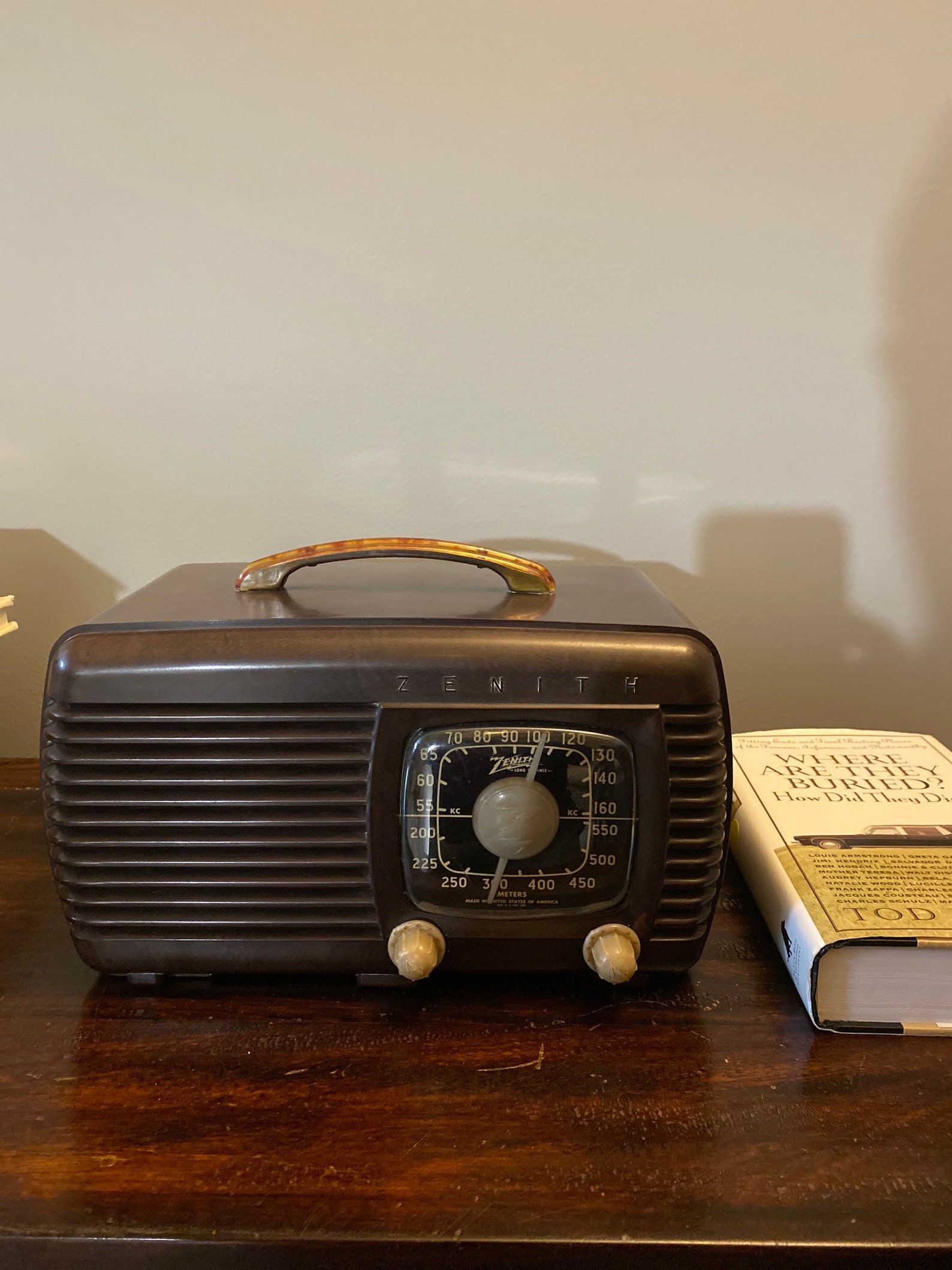Vintage Zénith Tube Radio Large Dial Bakelite Restored 1940s Art Deco ...