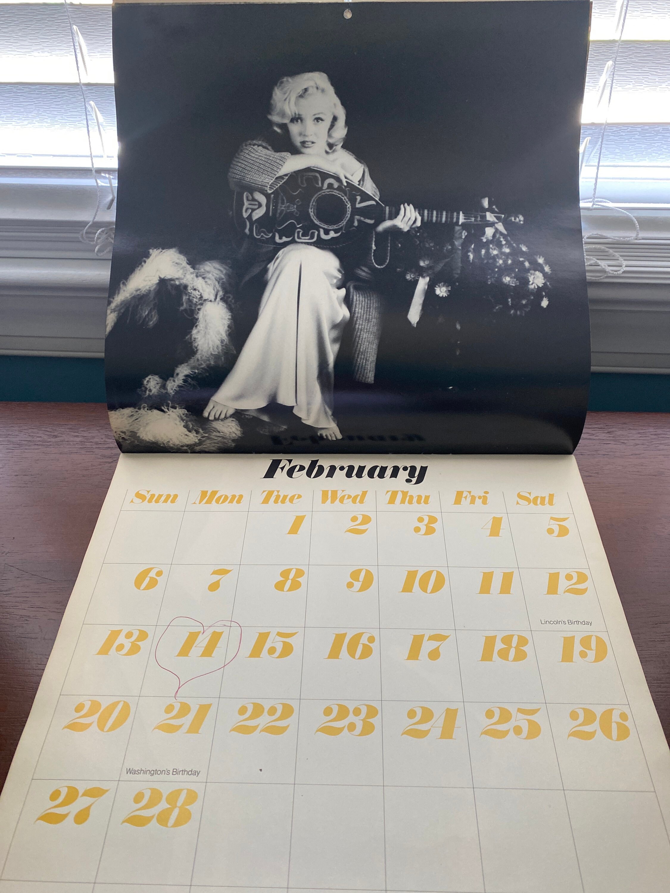 The 1983 Marilyn Monroe Calendar From the Photographs of Milton Greene ...