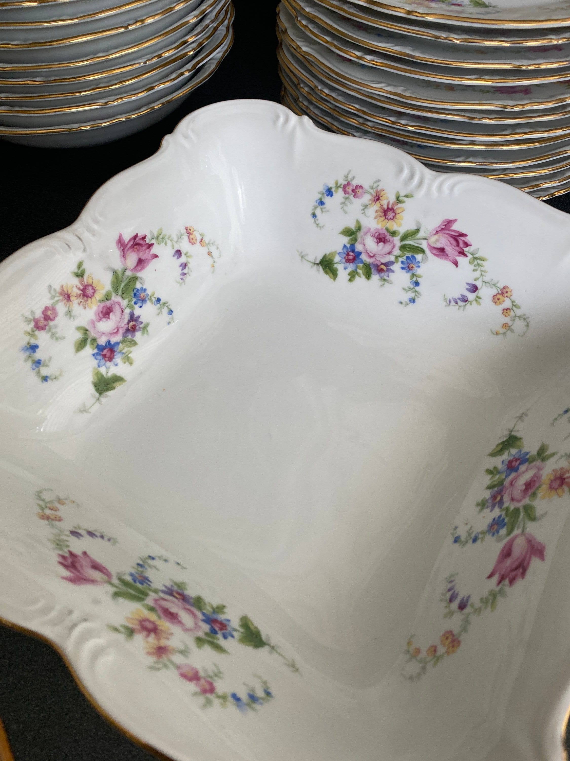 Vintage Edelstein Bavaria Maria Theresia in the Spring Floral Pattern ...