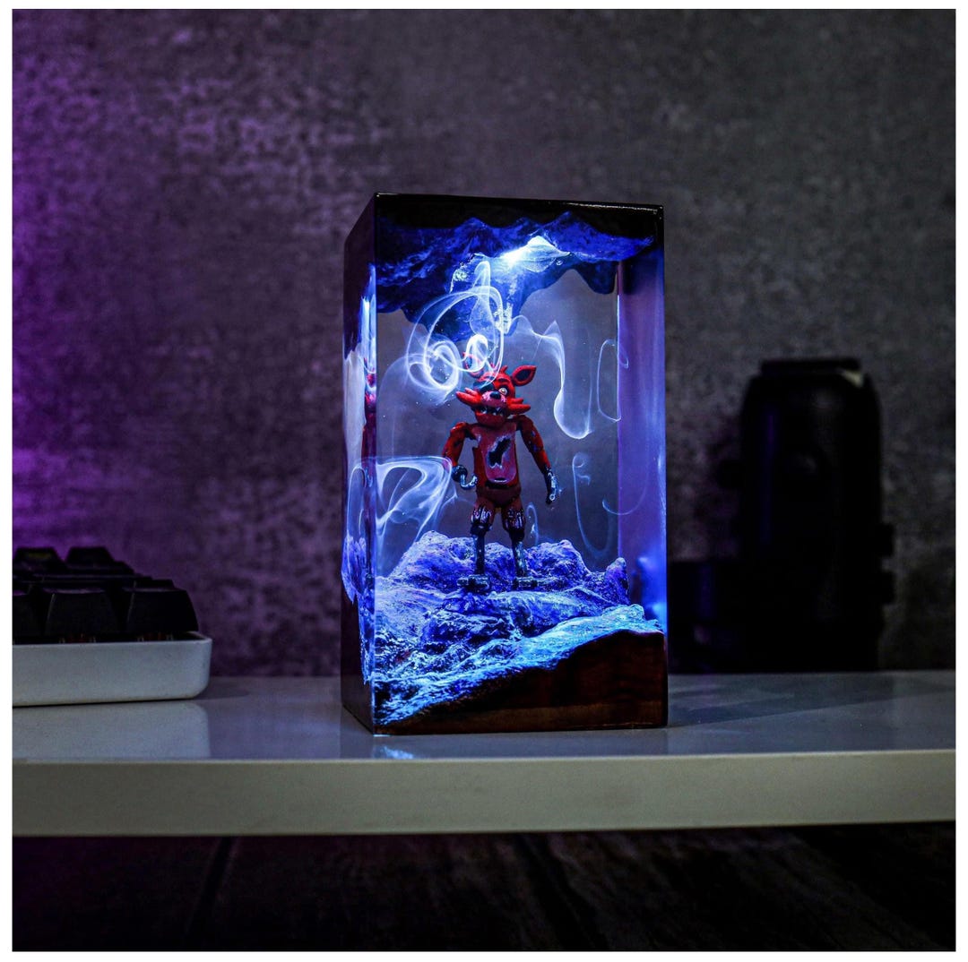 Foxy Fnaf Resin Lamp, Five Night at Fe.ddy Night Lamp, Custom Lamp ...