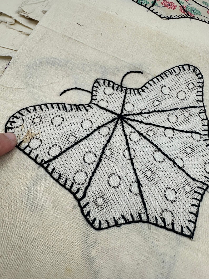 Vintage 1940s Moth Applique Quilt Squares 9" Lot of 35 Cotton Prints on ...