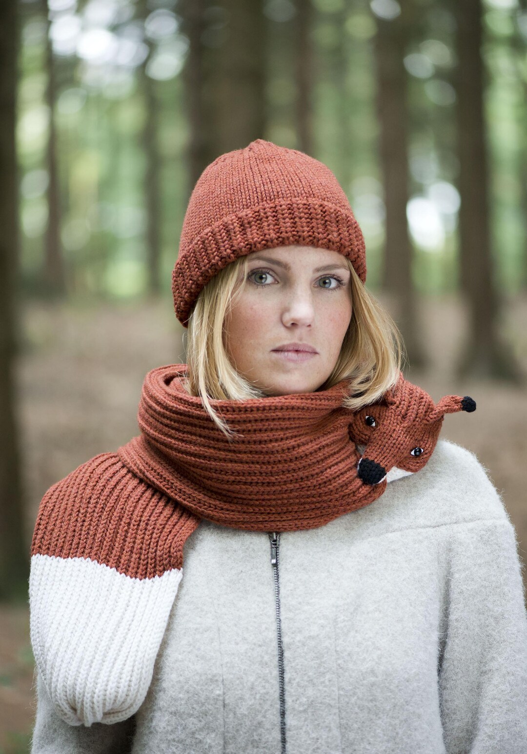 Red Fox Scarf - Woodland Style, Knitted With High-quality Merino Wool ...