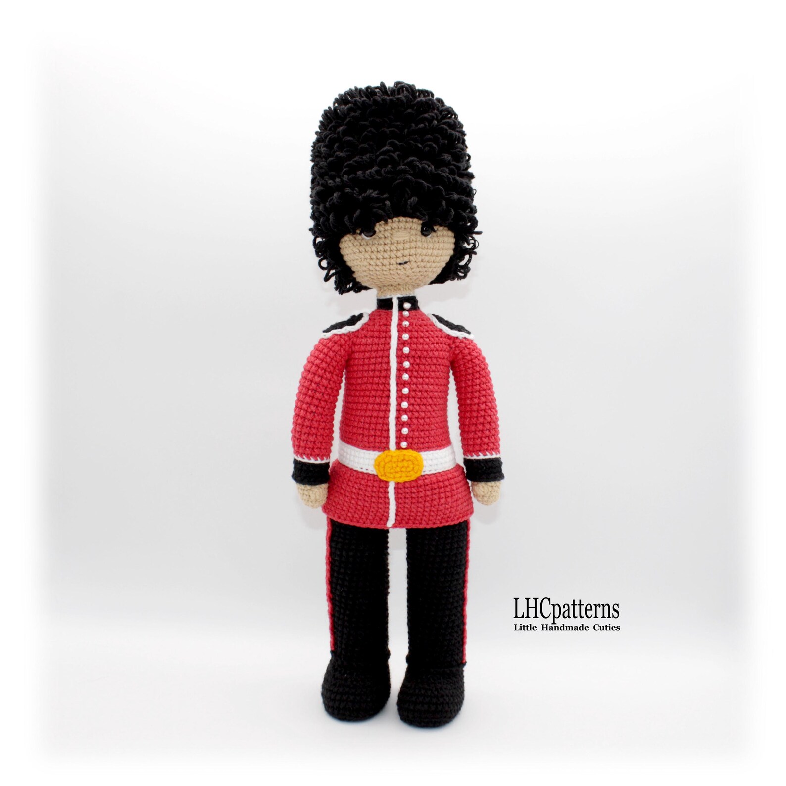 Crochet Pattern: Royal Soldier Doll, King Guard, Queen Guard, Military ...