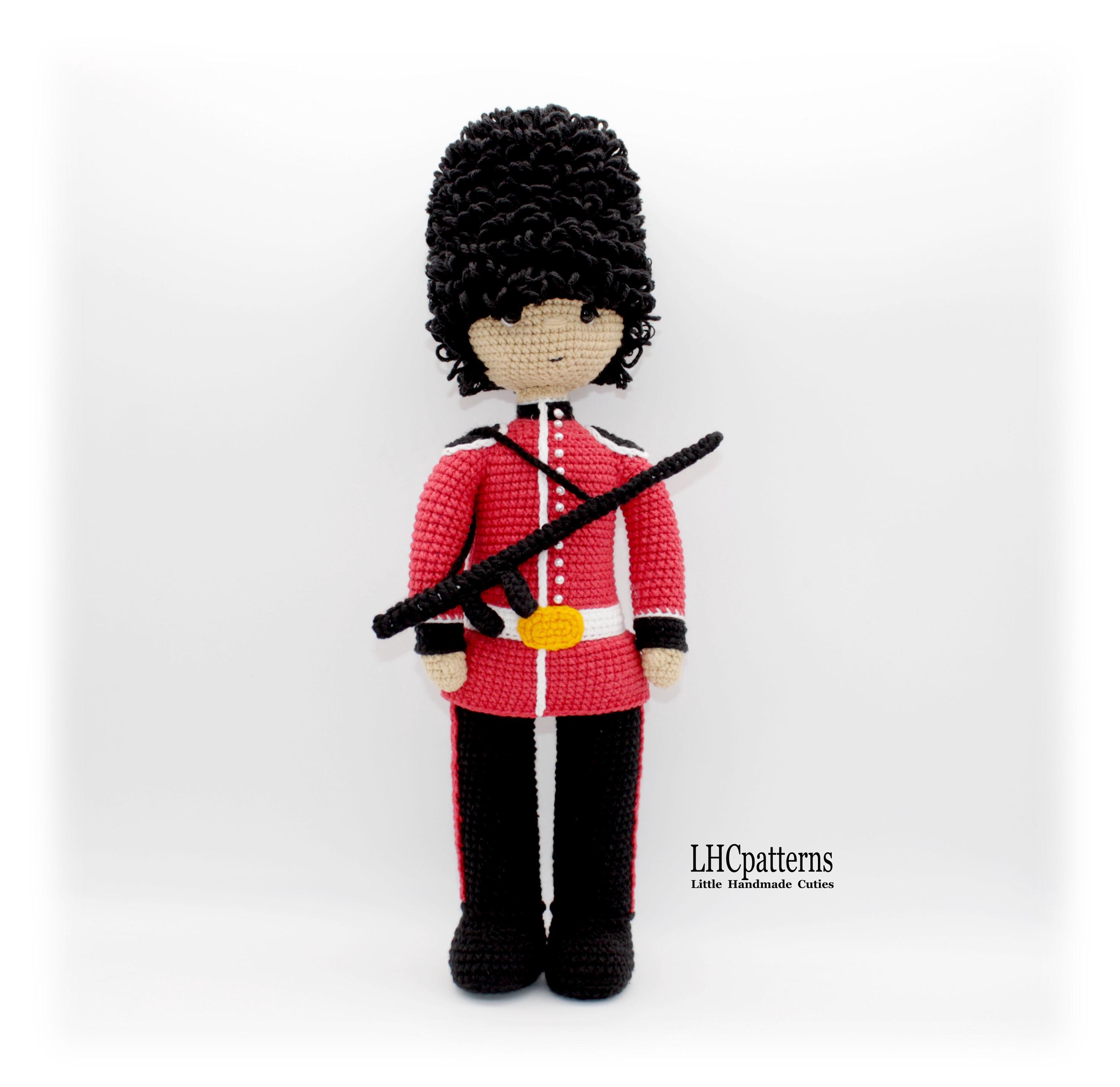 Crochet Pattern: Royal Soldier Doll, King Guard, Queen Guard, Military ...