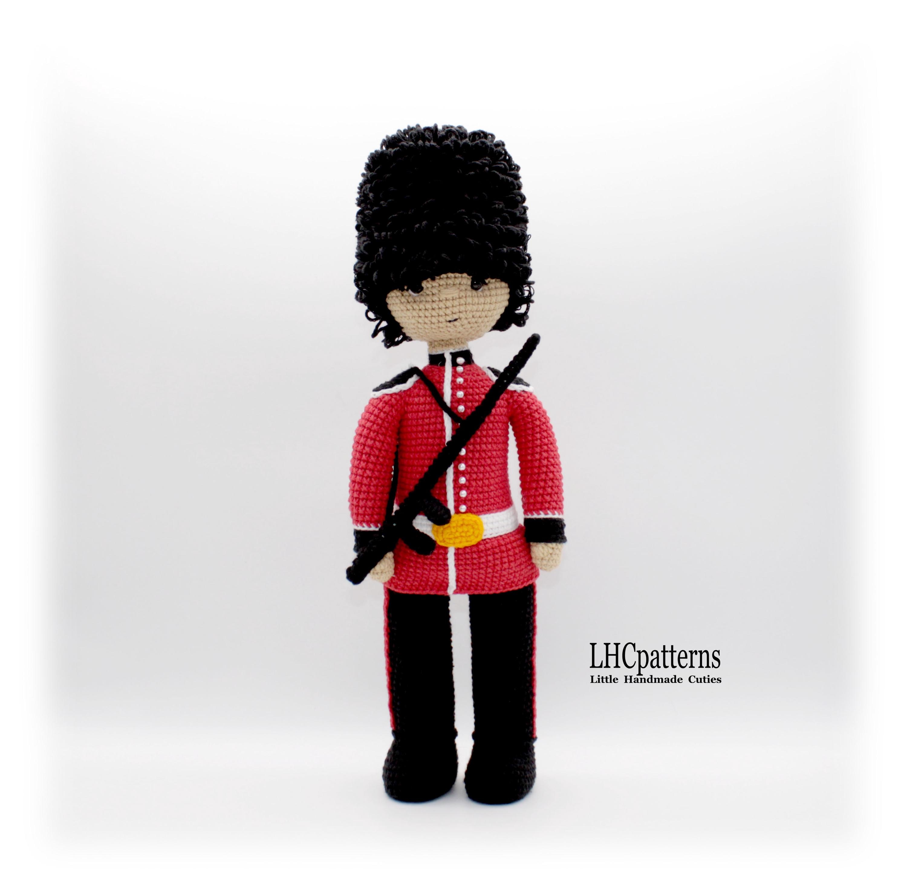 Crochet Pattern: Royal Soldier Doll, King Guard, Queen Guard, Military ...