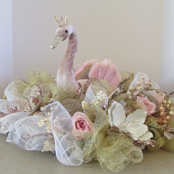 Swan Centerpiece - Etsy