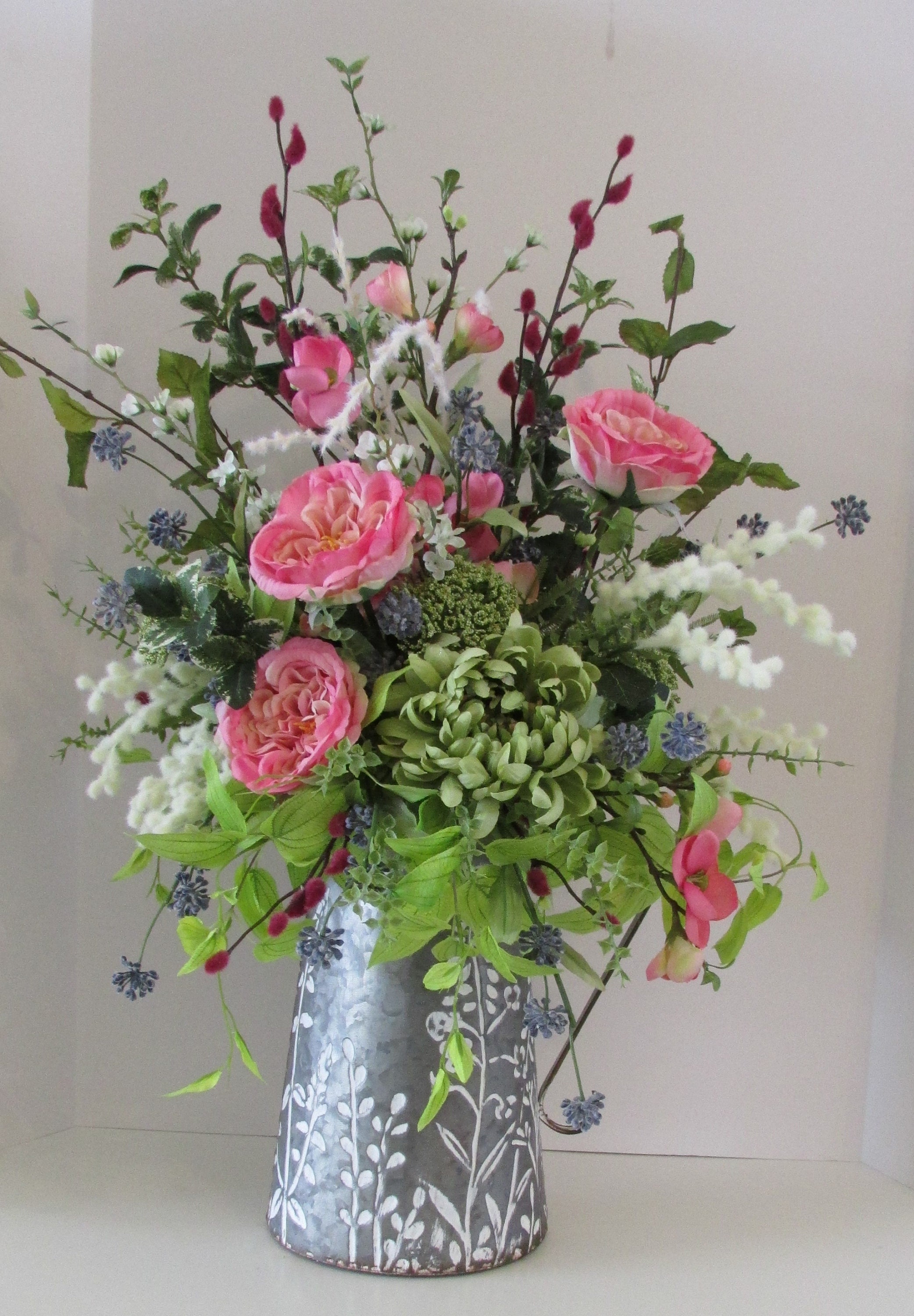 Rustic Metal Pitcher Arrangement Floral Table Decor Floral - Etsy Nederland