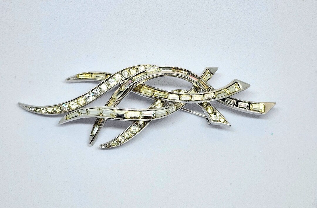 Vintage Boucher Signed Crystal Rhinestone Modernist Tendrils Brooch Pin ...
