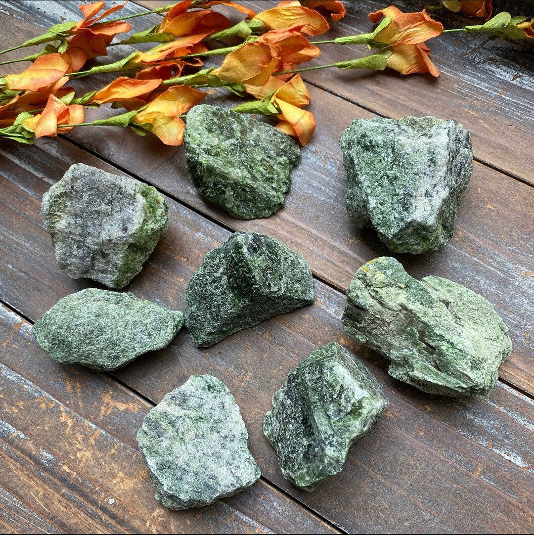 Raw Chrome Diopside Crystals - Etsy