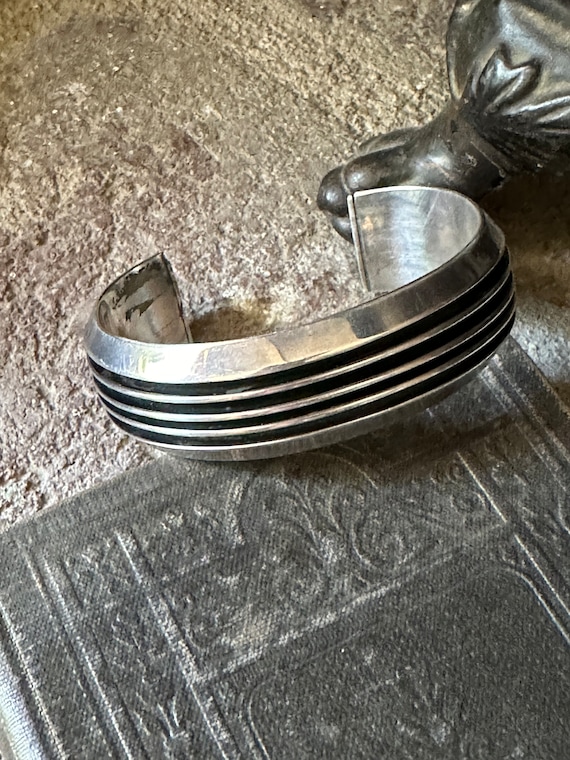 heavy sterling silver native american bracelets - Gem