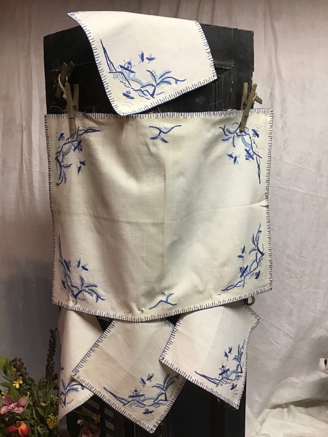Vintage Hand Embroidered Asian Inspired Table Scarf Set - Etsy