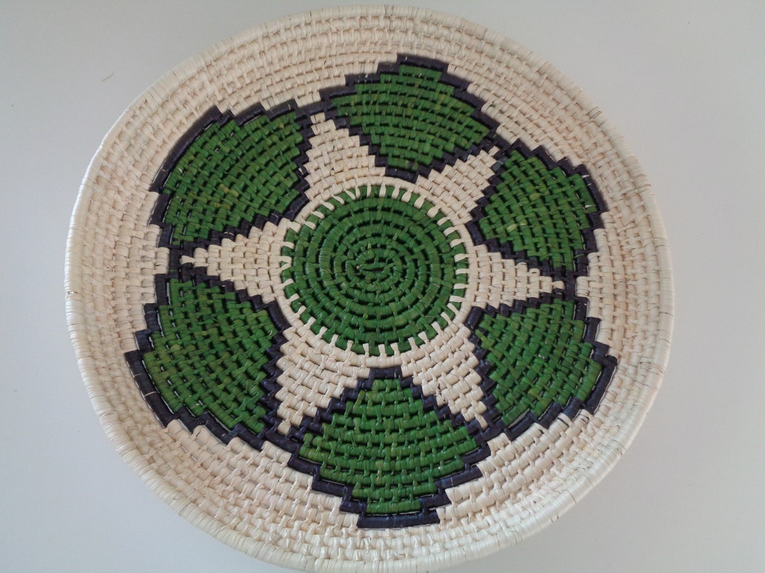 Handwoven Round Wall Trays, Palm Leaf Wall Decor, Wall Hanging Decor ...