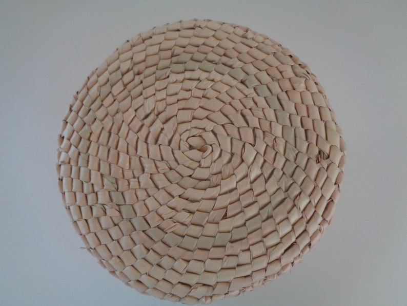 Handwoven Open Weave Palm Leaf Basket / Natural Weave Basket / | Etsy