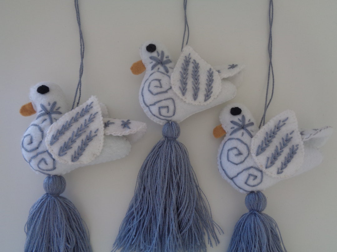 White Dove Hand Embroidered Felt Xmas Ornaments, Dove Tassels W/pompoms ...