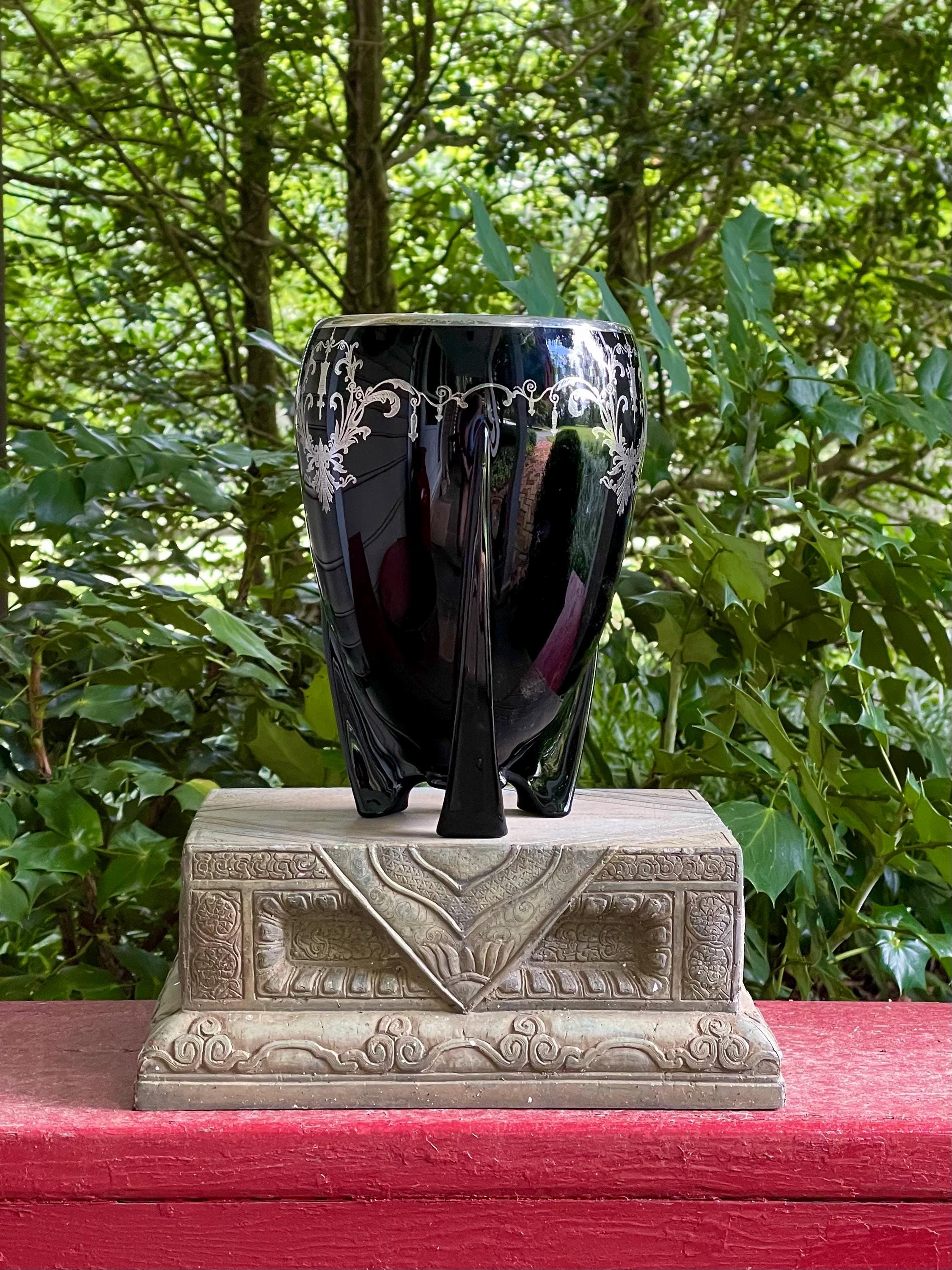 Duncan & Miller 1930s Art Deco Black Amethyst Glass Footed Torpedo Vase ...