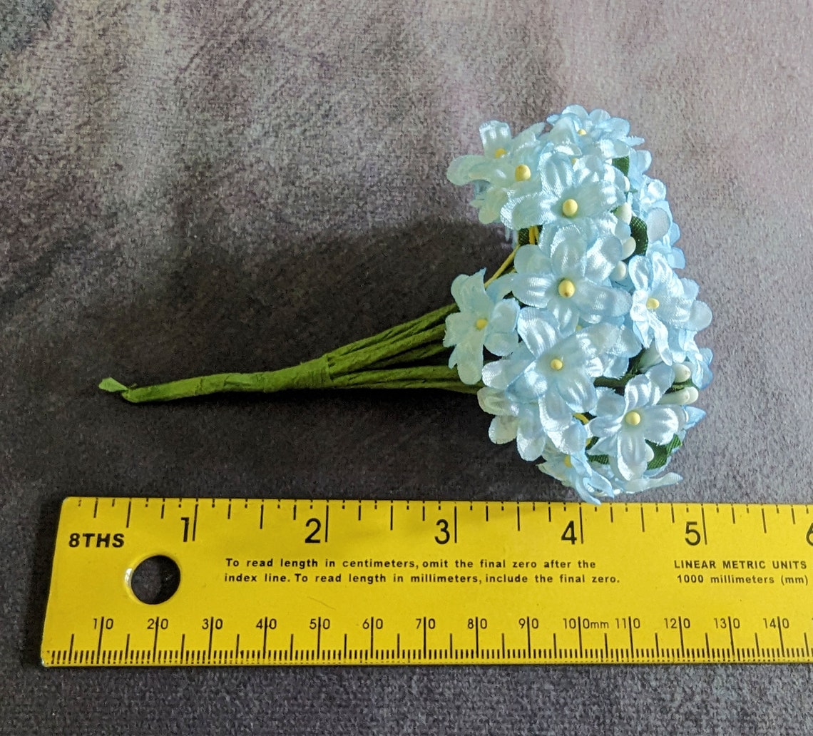 Small Pale Blue Forget Me Nots Bunch of Millinery Flowers NOS for Dolls ...