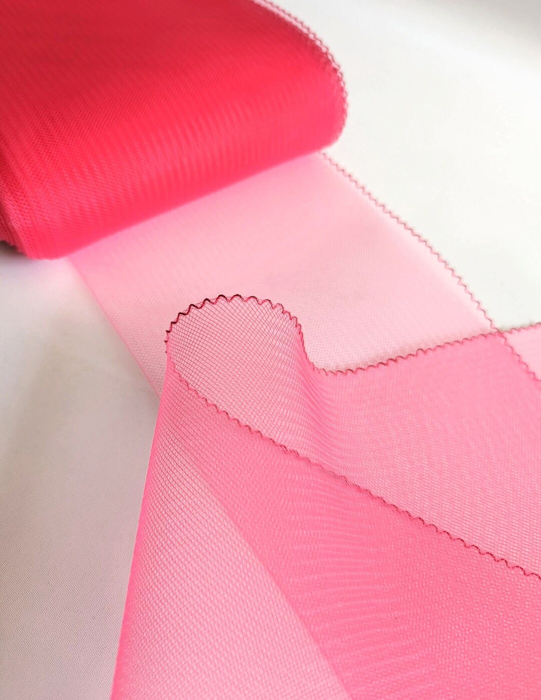 6 Inch Crin Acid Pink Horsehair Braid BTY Thread Edge Hot Pink ...