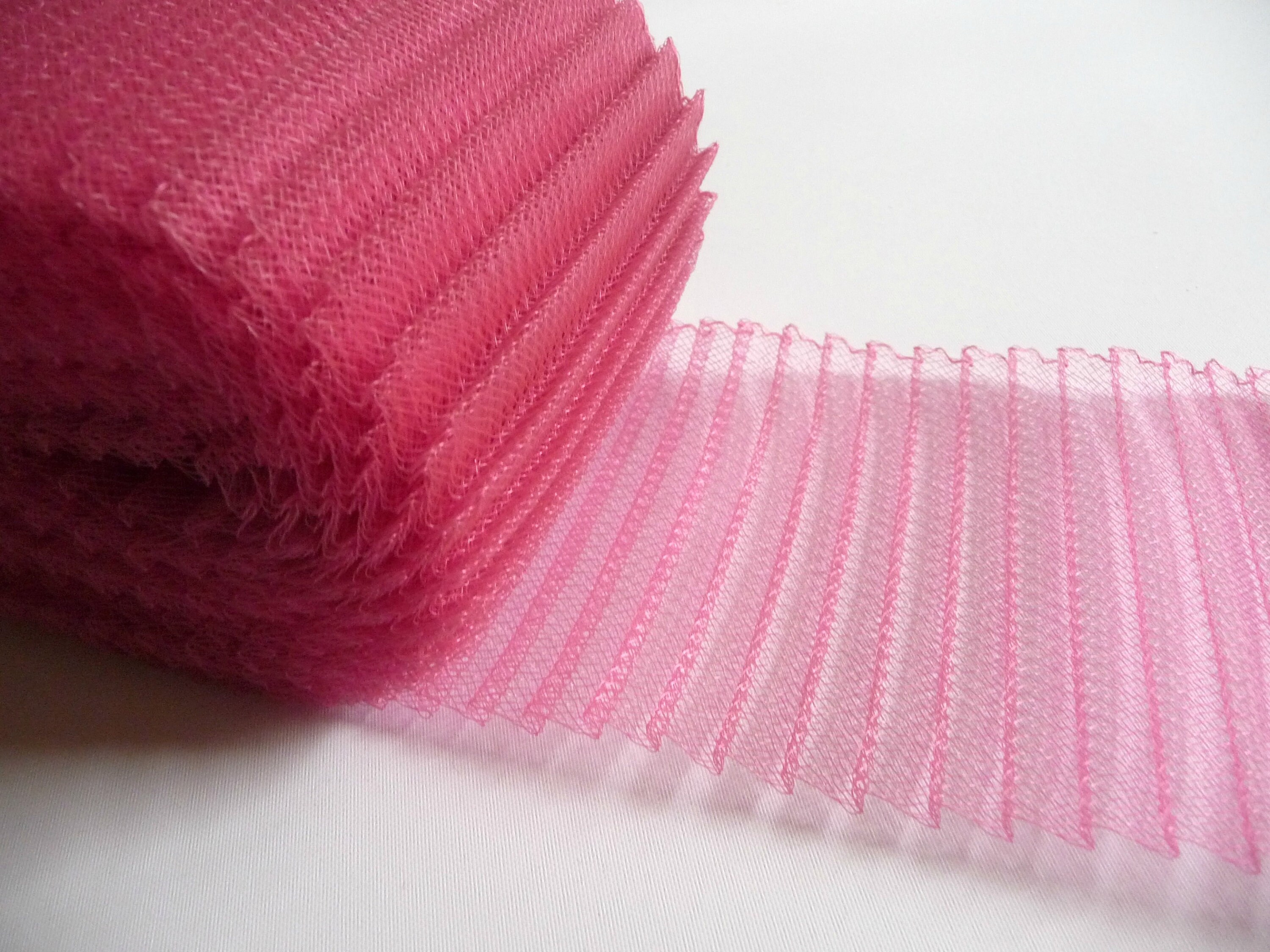 4 Inch Pleated Crinoline Hot Pink Horsehair Raspberry Braid BTY Thread ...