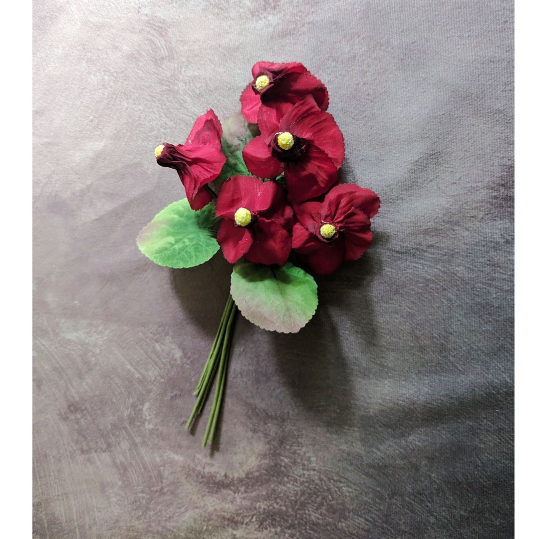 Vintage Cyclamen NOS Millinery Flowers Bunch of 5 Garnet Red With ...