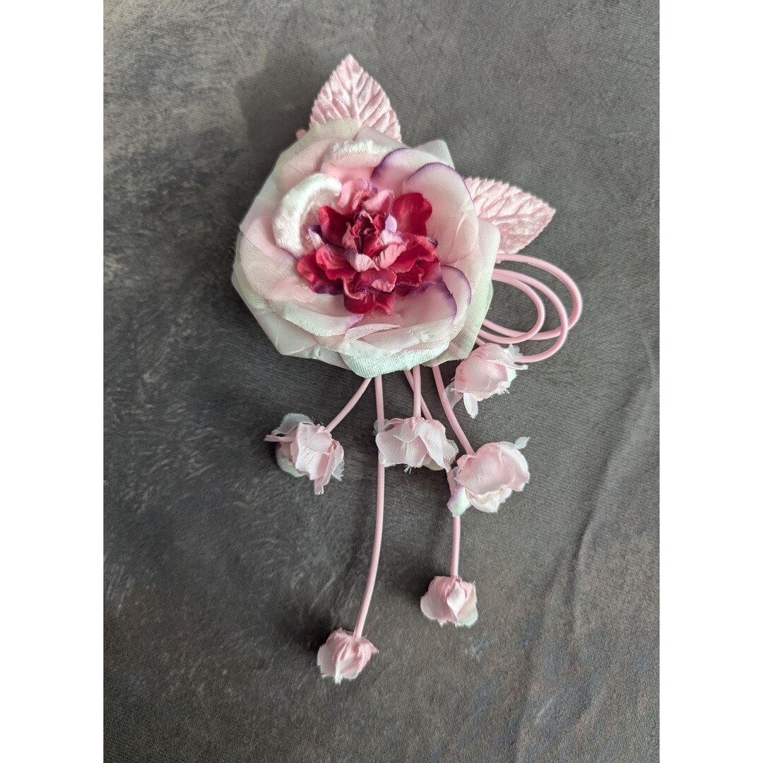 Gorgeous Silk and Velvet Pink Rose With Dangling Buds Handmade for ...