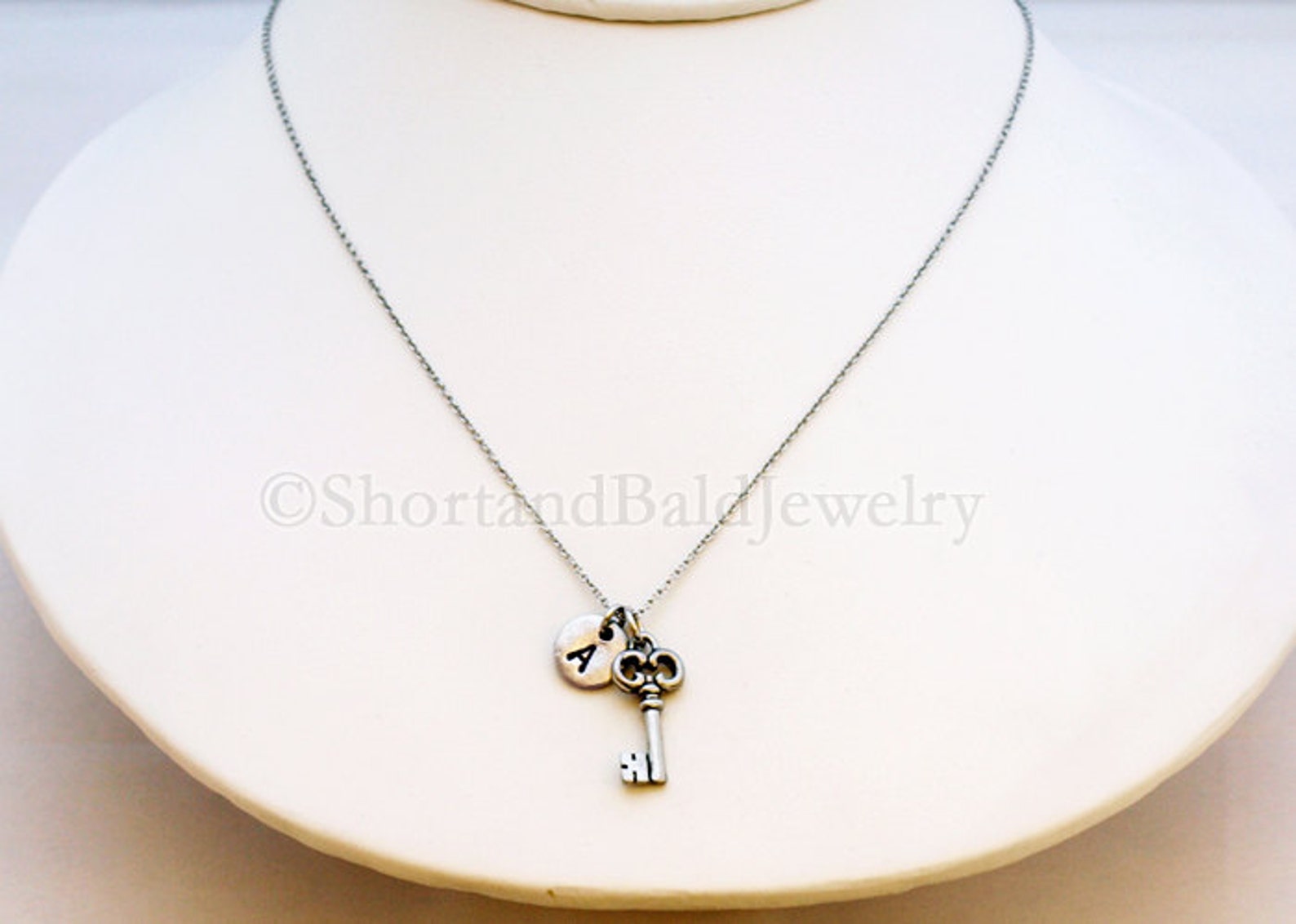 Small Key necklace antique key necklace initial necklace | Etsy