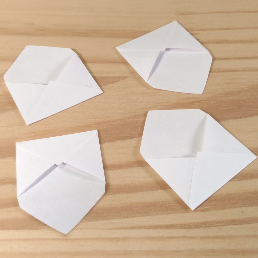 Fashion Doll Envelopes Set of 4 Miniature Paper Envelopes Dollhouse ...