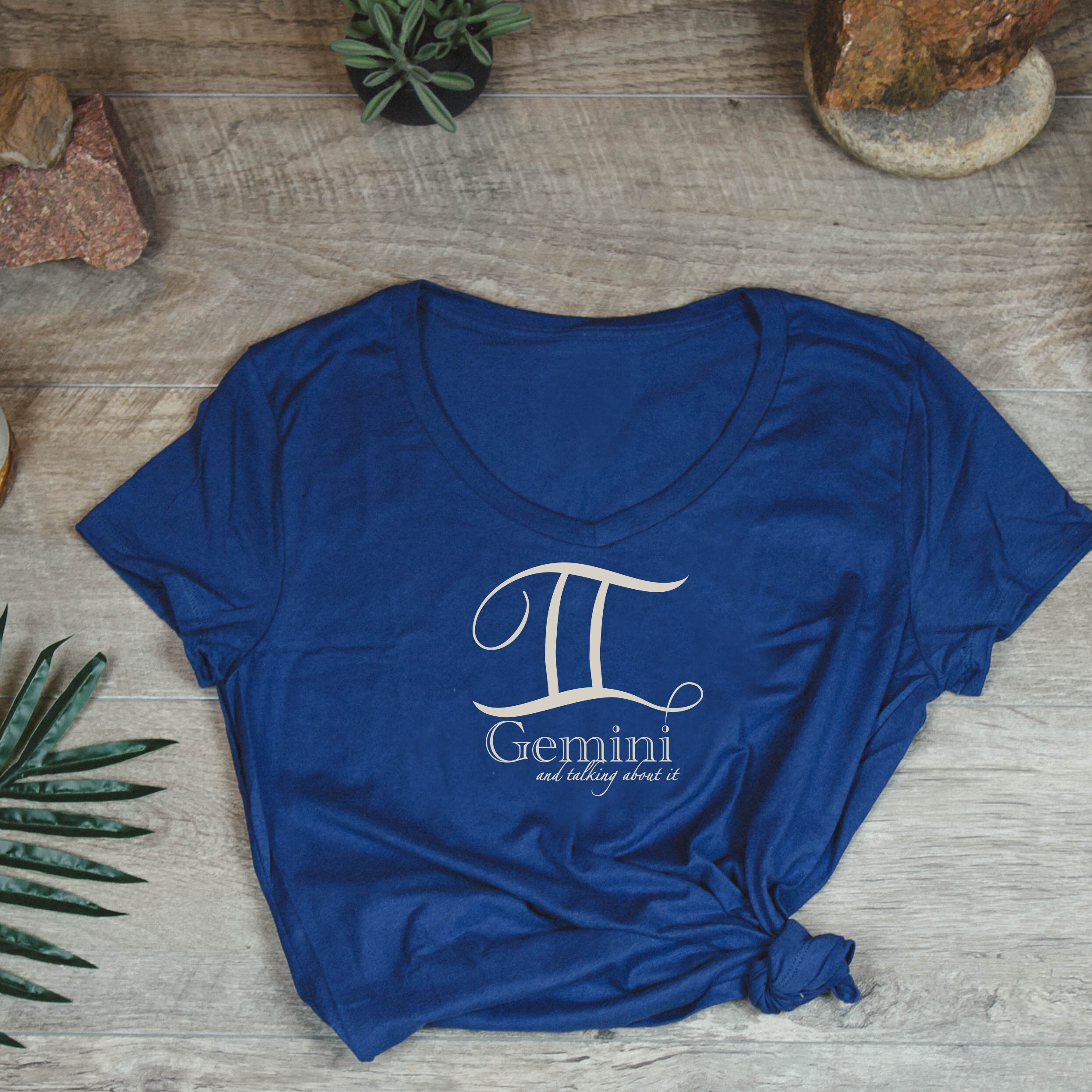 Women's Gemini Sun Astrology T-shirt - Ladies/girls Zodiac Birthday ...