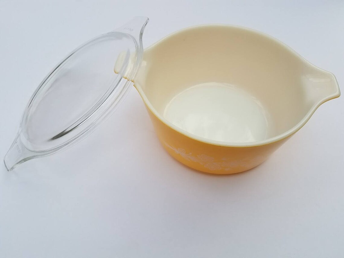 Gold Pyrex Casserole Dish and Lid | Etsy