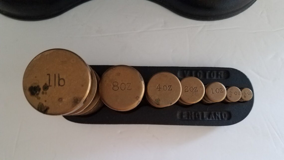 Vintage Victor Scale and Weights Made in England | Etsy