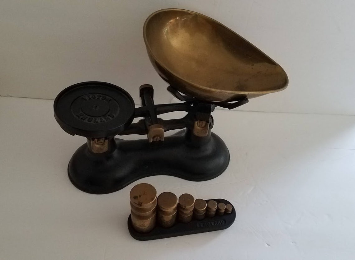 Vintage Victor Scale and Weights Made in England | Etsy