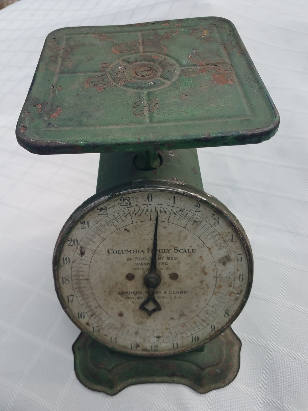 Columbia Family Scale Green and Rusty - Etsy