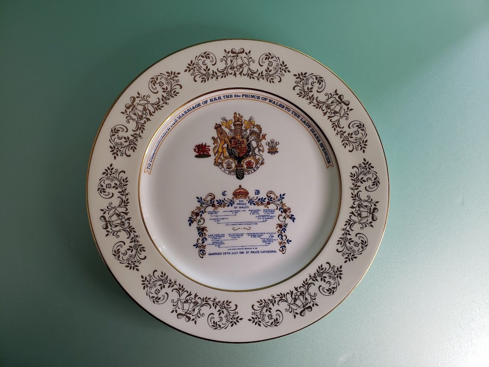 Vintage Aynsley Plate to Commemorate the Marriage of H.R.H. the 21st ...